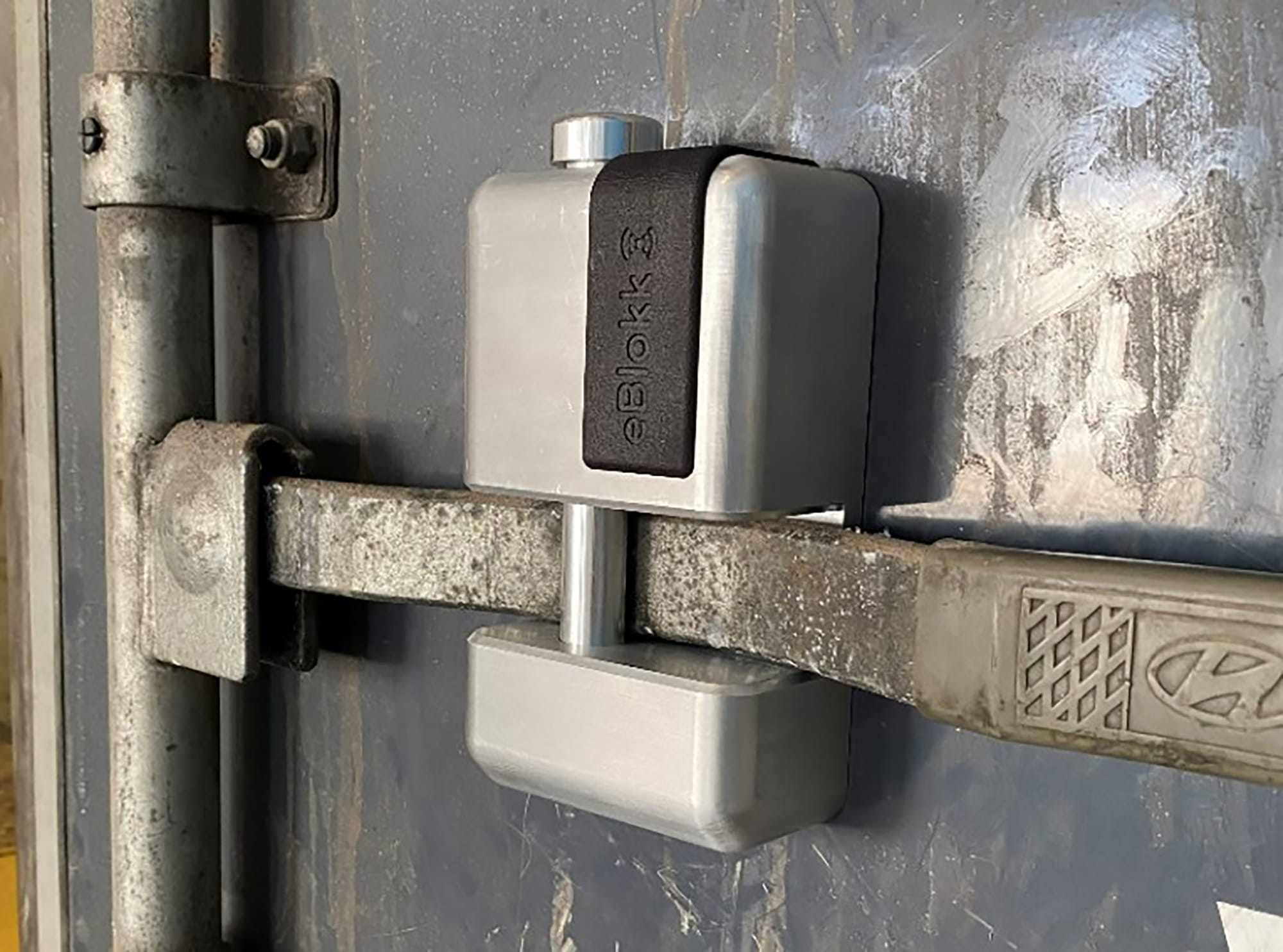 Truck and trailer smart lock provides complete freight security with ...